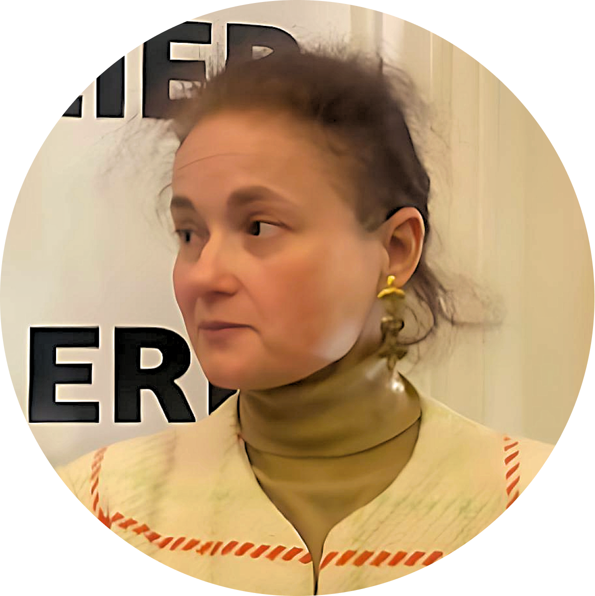 'Women in Art' project in Paris - VISION MODE